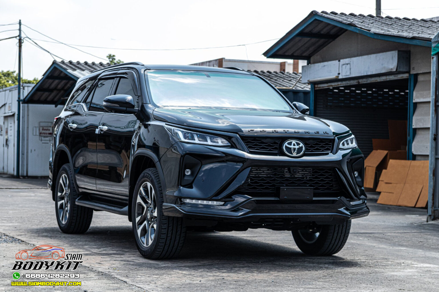 LGD-B Bodykit for Fortuner Legender (Glossy Black)