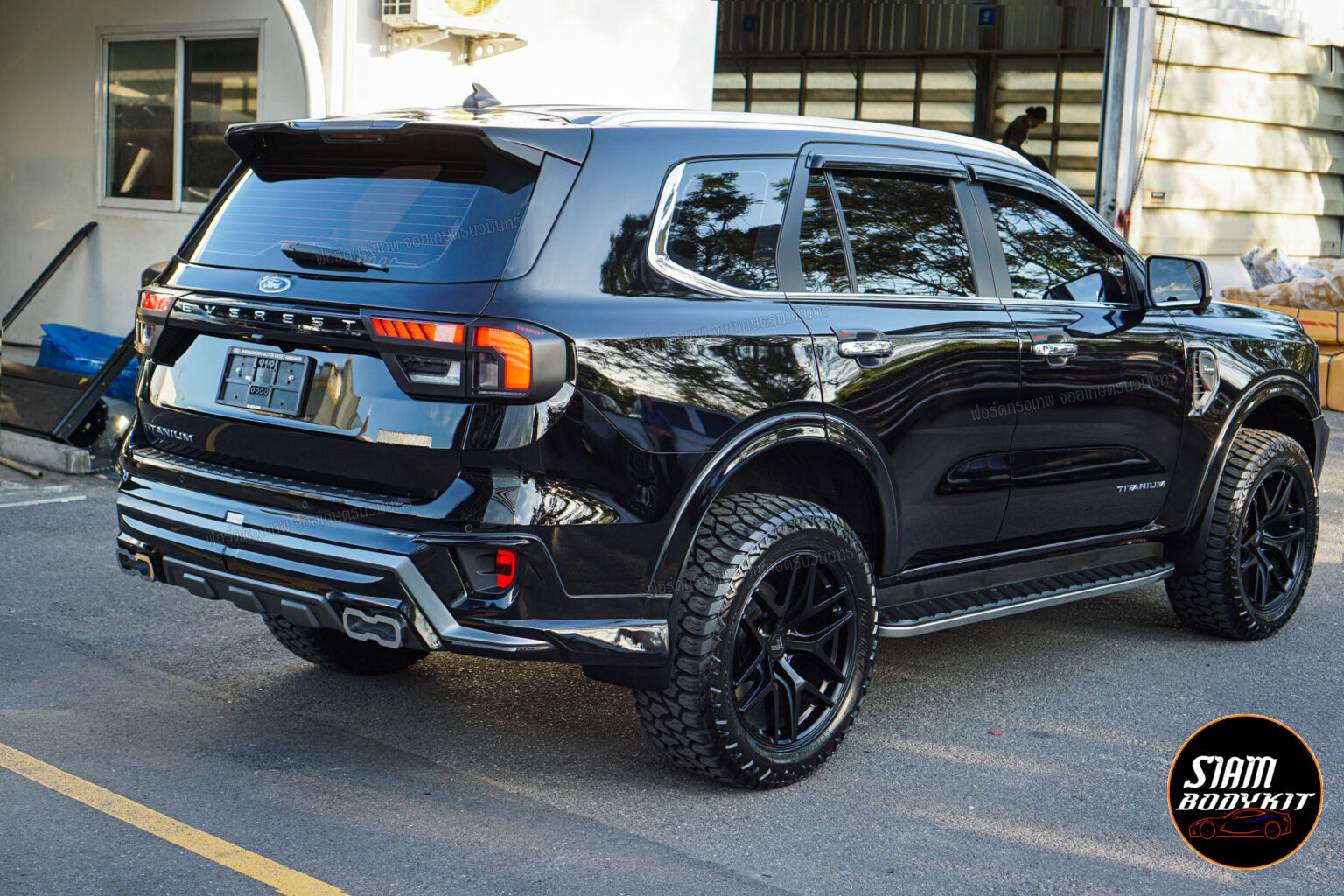 VICTOR Body kit for Ford Everest 2023-2025 Next Gen (COLOR) - SIAM BODYKIT