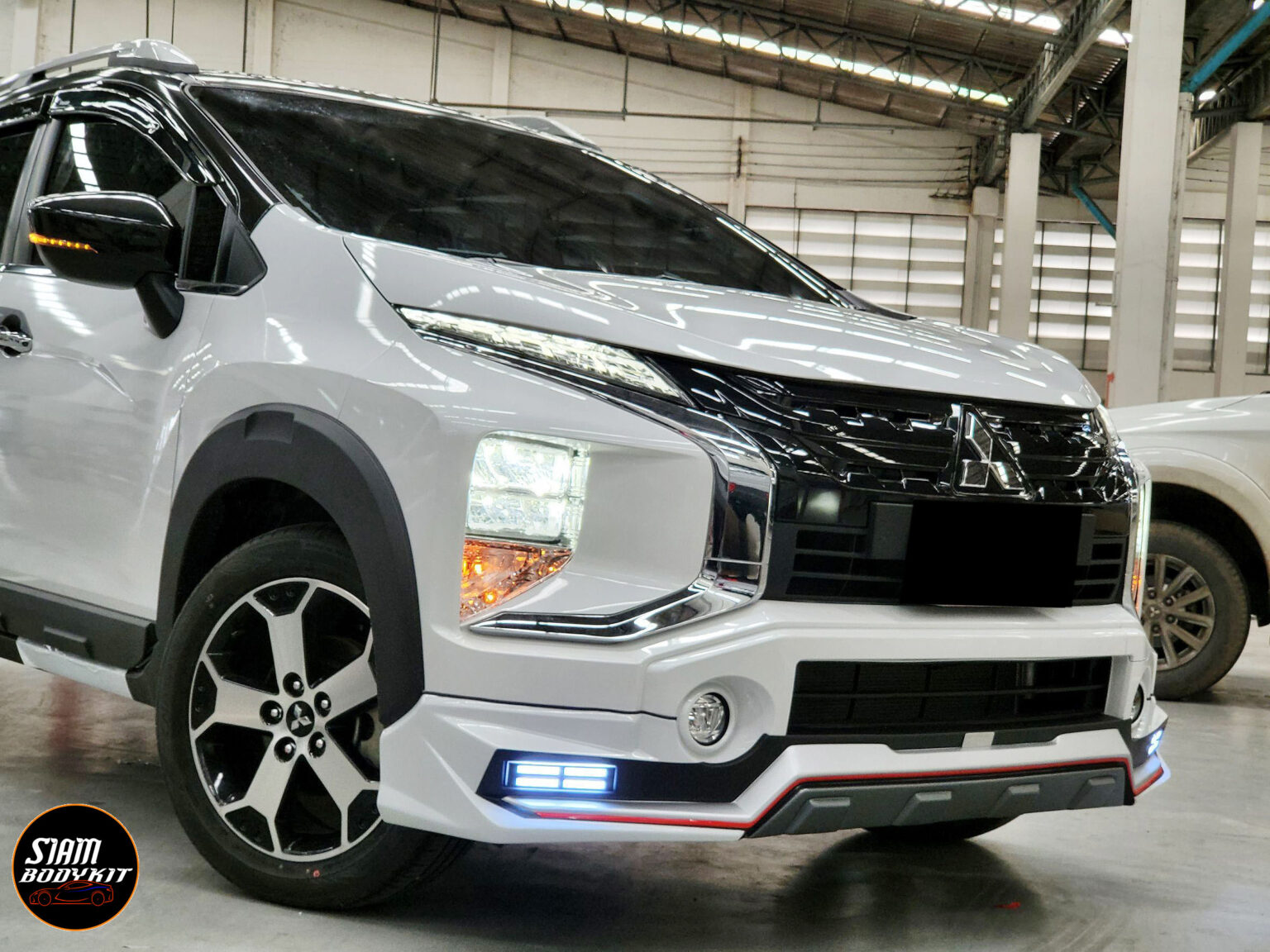 VICTOR Body kit for Mitsubishi Xpander CROSS (COLOR) - SIAM BODYKIT